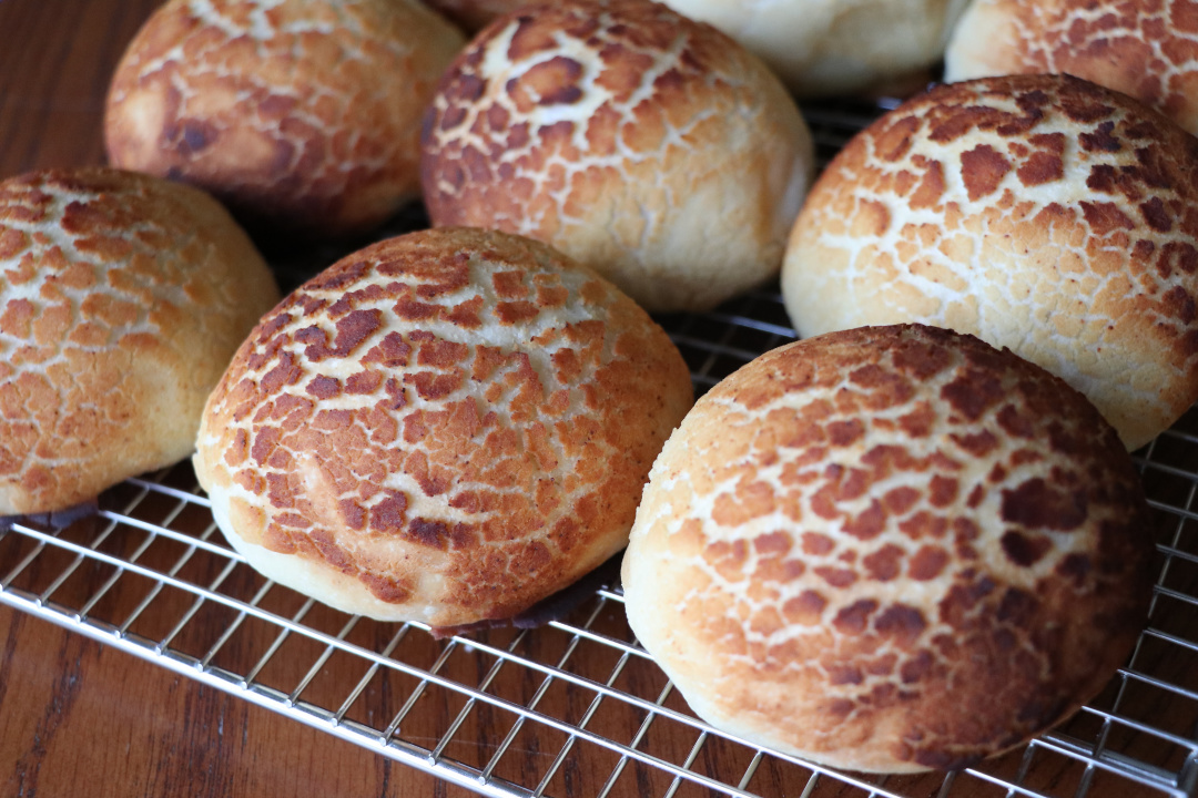 Tiger Bread Rolls/Dutch Crunch – The Baking Network